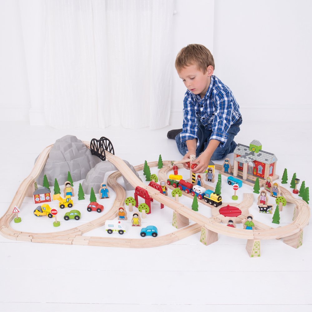 Bigjigs Rail Wooden Mountain Railway Set – 112 Play Pieces – TopToy