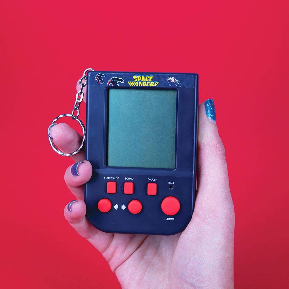 Space Invaders 1566 Keyring, Black – TopToy