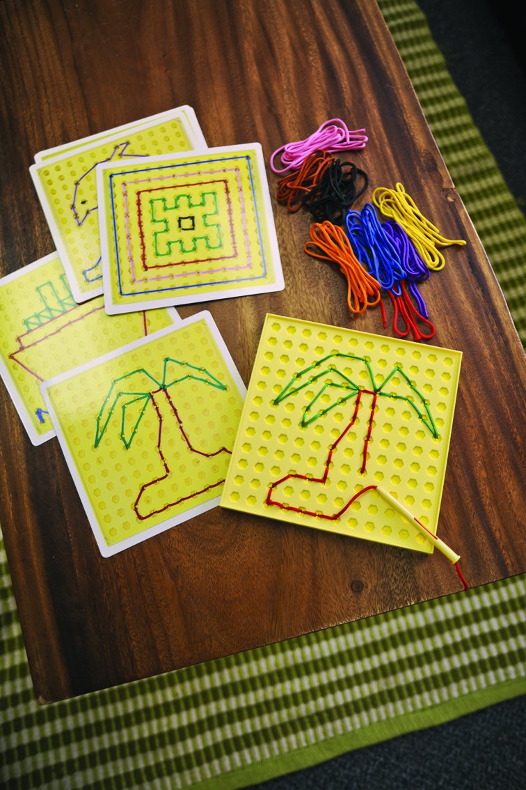 Learning Resources String-Along Lacing Classroom Kit – TopToy