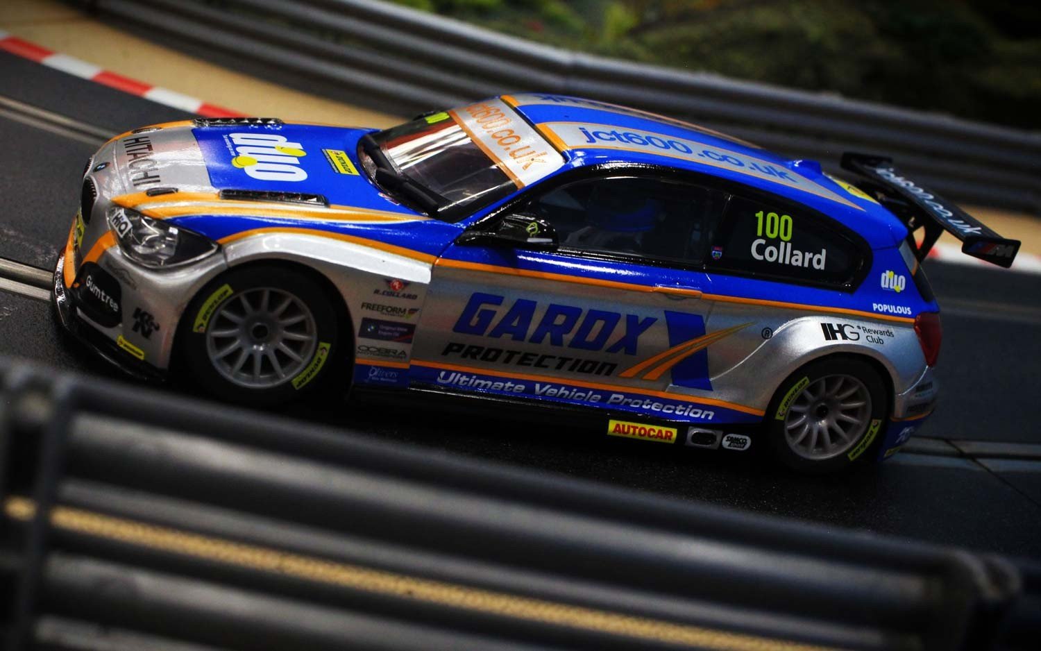 Scalextric C3862 BTCC BMW 125 Series 1 Rob Collard Car – TopToy