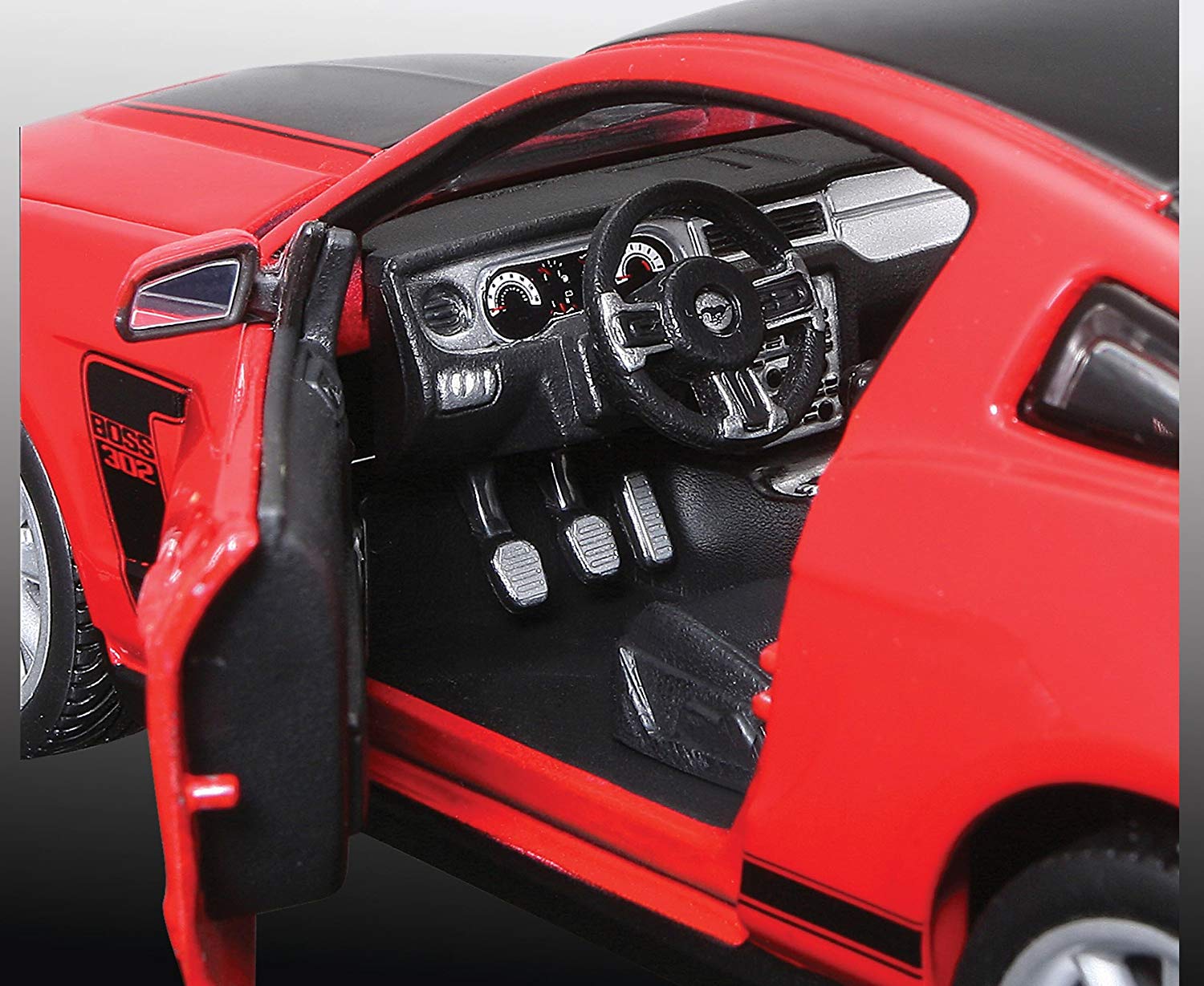 1:24 Special Edition Ford Mustang Boss 302 Kit – TopToy