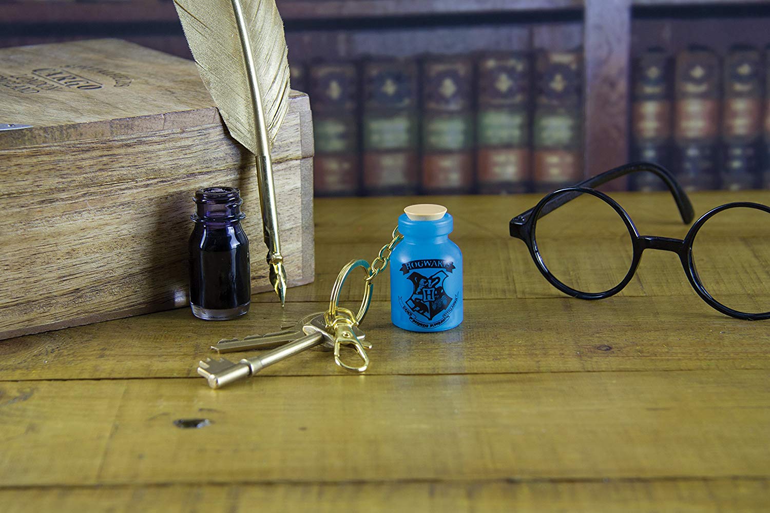Paladone Harry Potter Light up Potion Bottle Keychain – TopToy