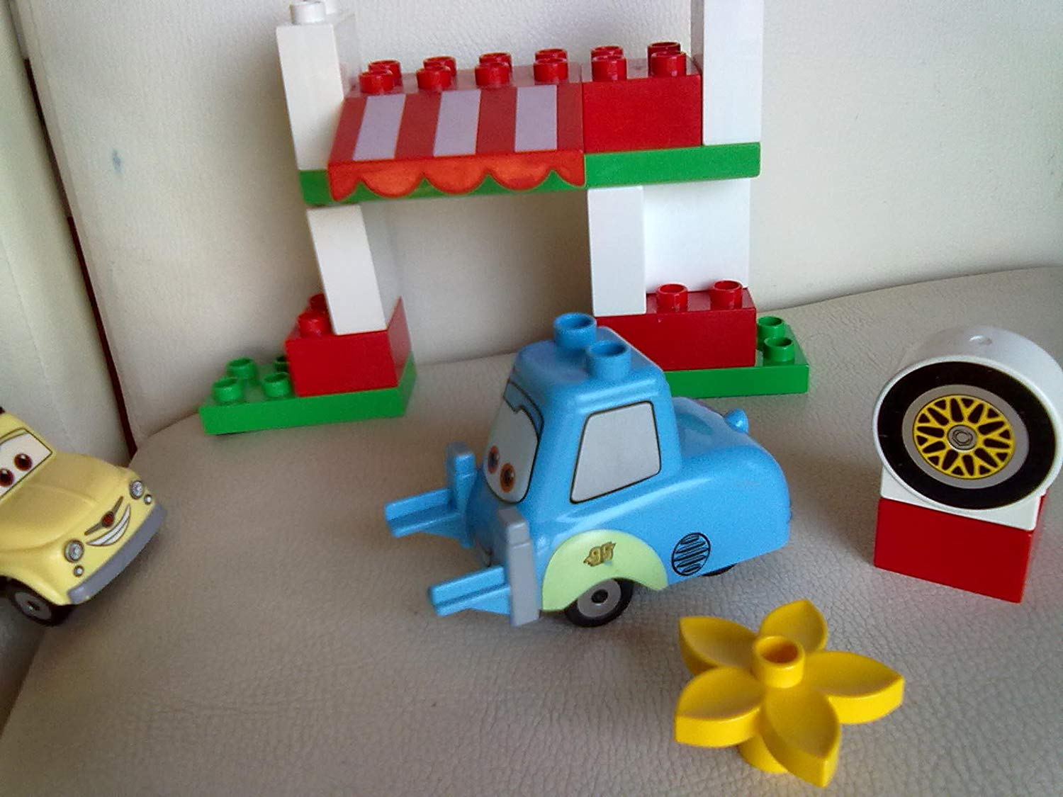 LEGO DUPLO Cars 5818: Luigi’s Italian Place – TopToy