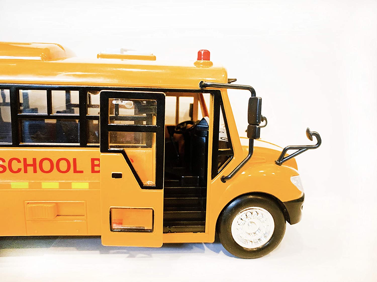 Big Daddy Huge Yellow School Bus With Lights And Cool Openable Doors ...