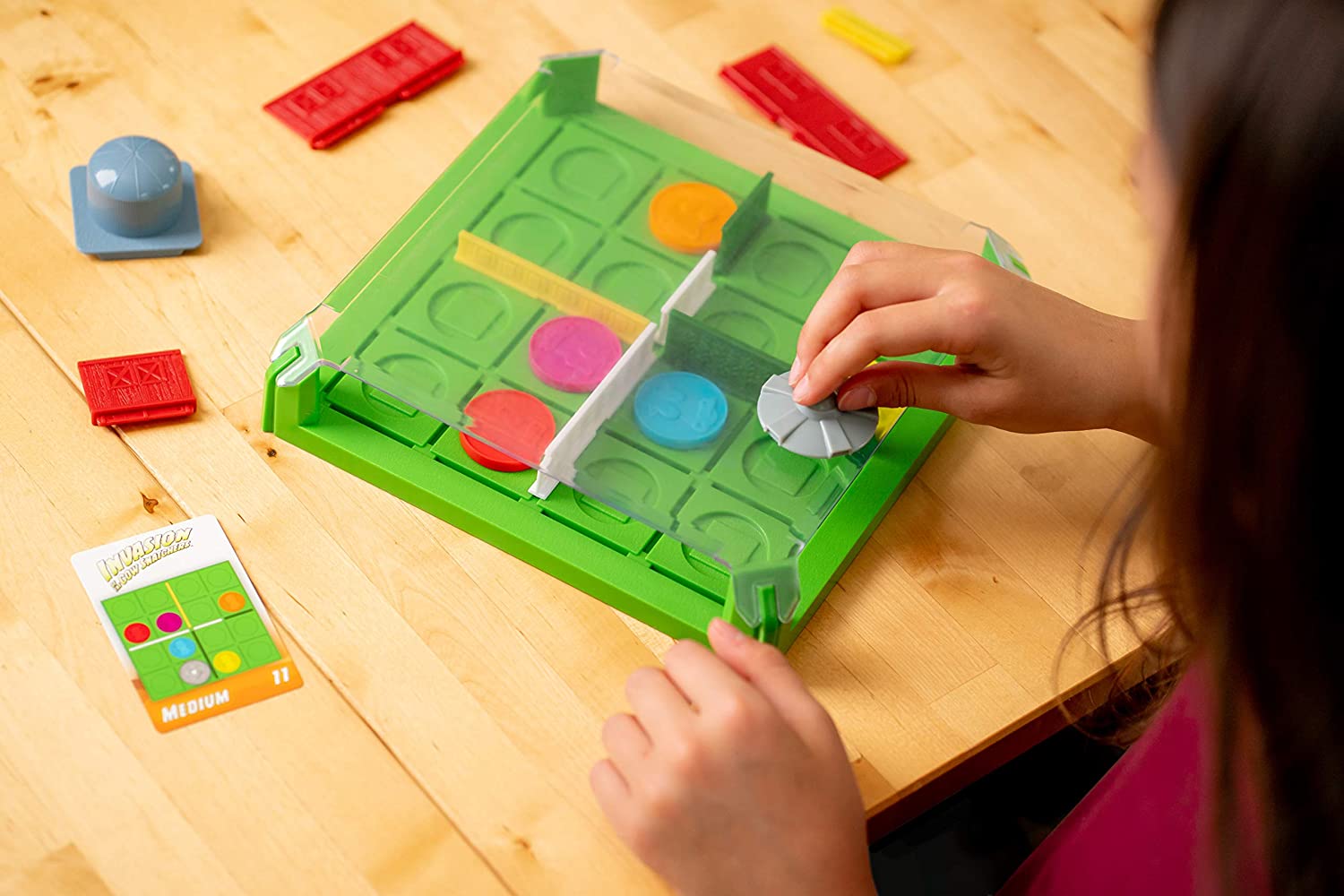 Thinkfun Invasion of the Cow Snatcher – Magnetic Logic Brain Game for ...