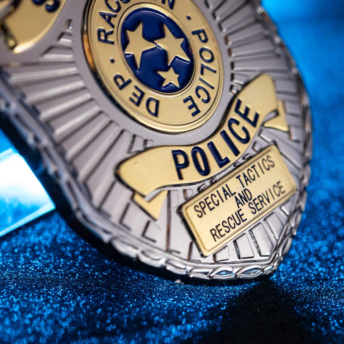 X-COSTUME Resident Evil 2 Remark RPD Pin Badge S.T.A.R.S Badge Shield ...