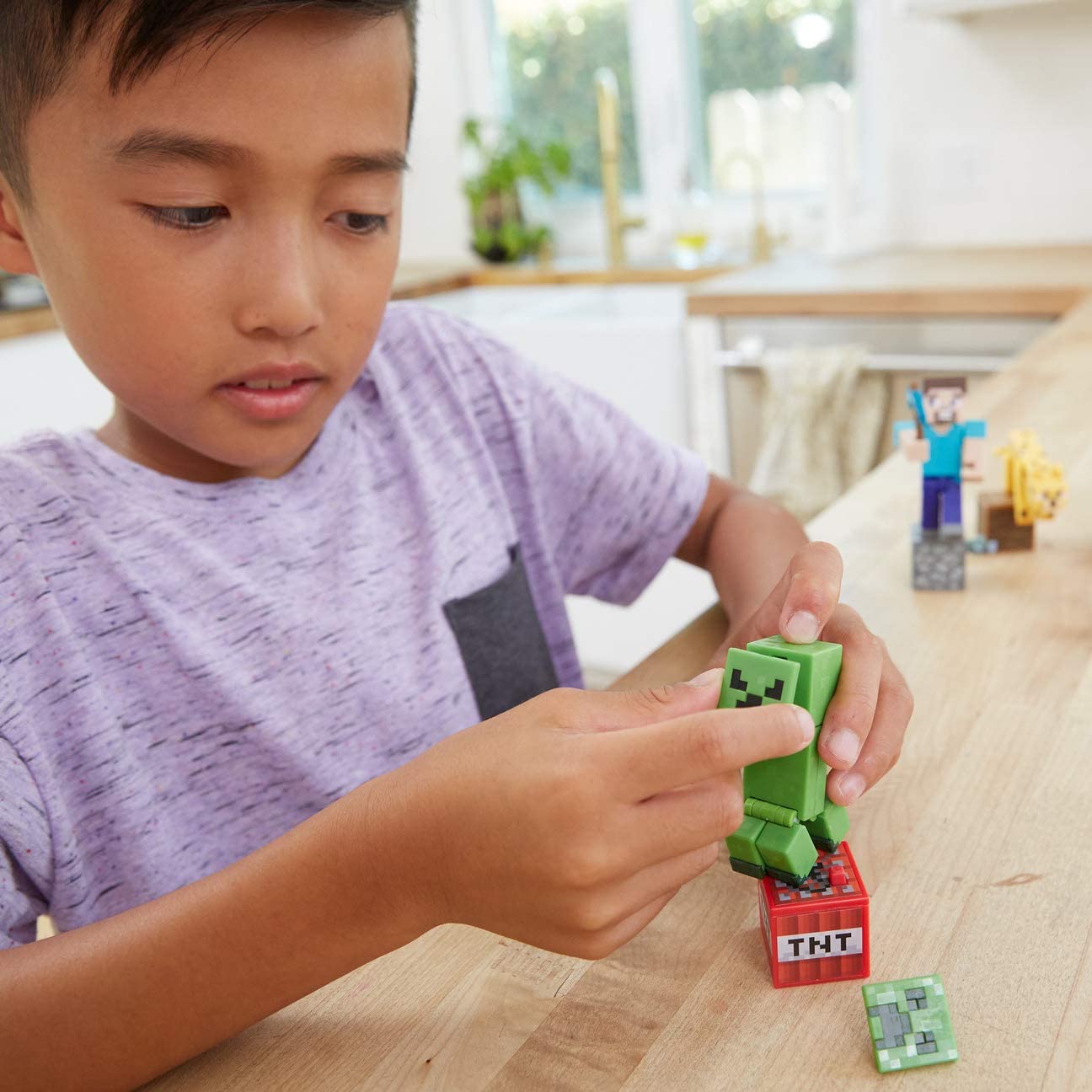 Minecraft Creeper Action Figure (Mattel GCC14) – TopToy