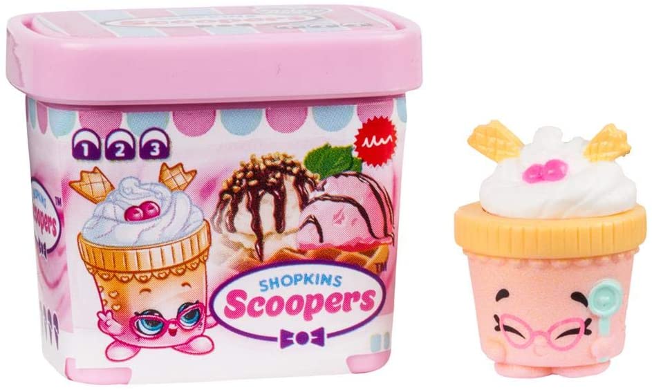 Shopkins New Families in Collectible Mini Pack – 16 Piece – TopToy