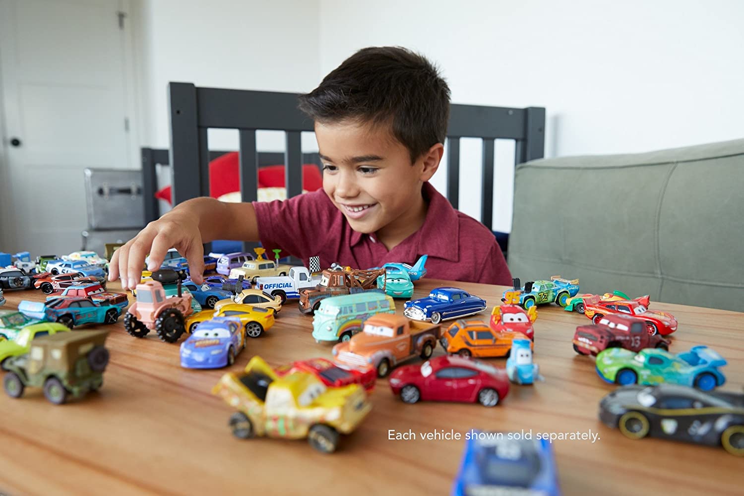 Mattel Disney Pixar Cars – Dinoco 400 Deluxe Series – Van Scanlane – TopToy