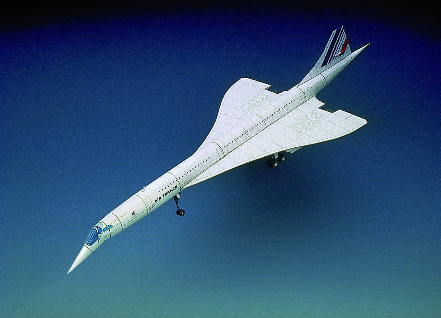 Aue-Verlag Concorde Aircraft Model Kit – TopToy
